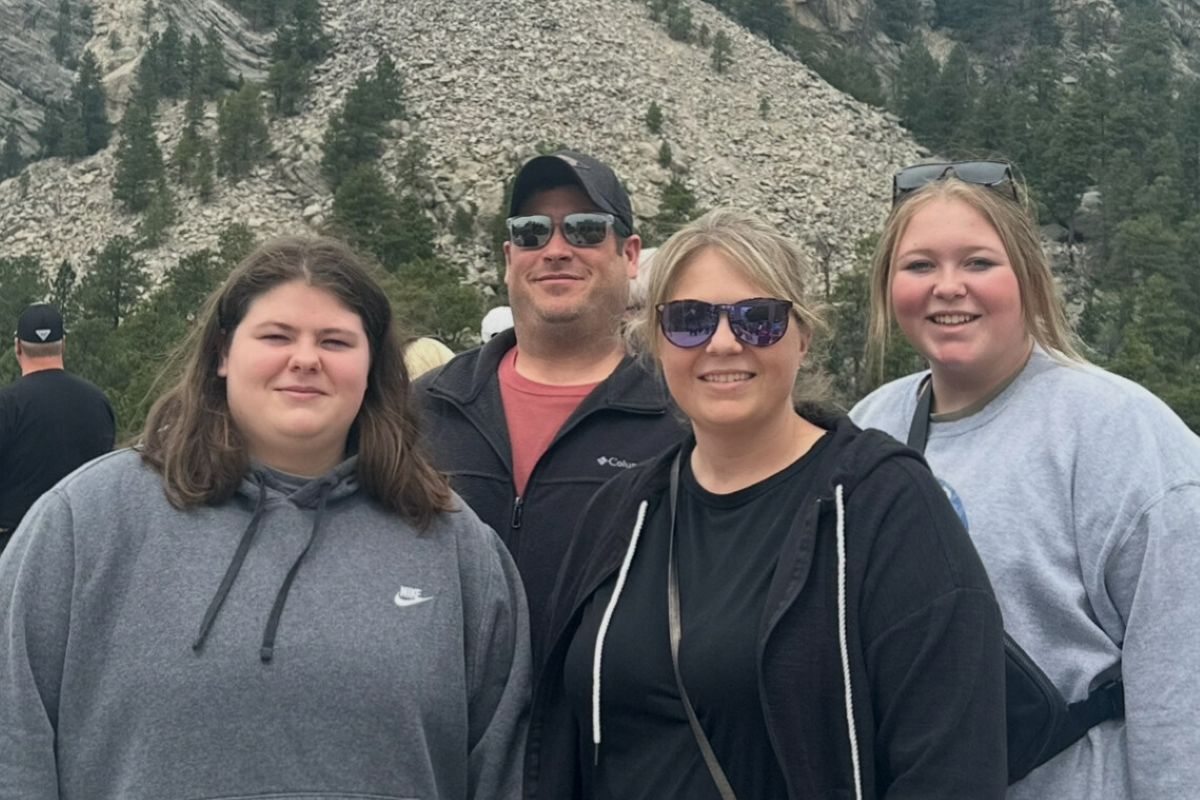 About - Custom Windows Plus